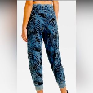 JoyLab | Pants & Jumpsuits | Joy Lab Joggers Nwt Palm Leaves | Poshmark